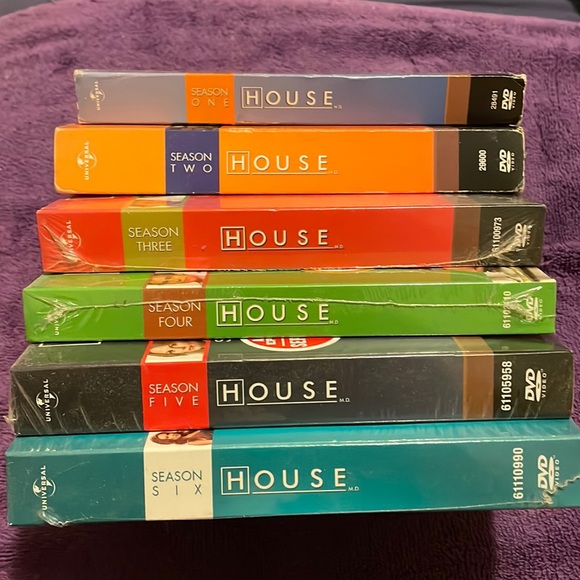 Media | House Series Dvd Season 16 | Poshmark